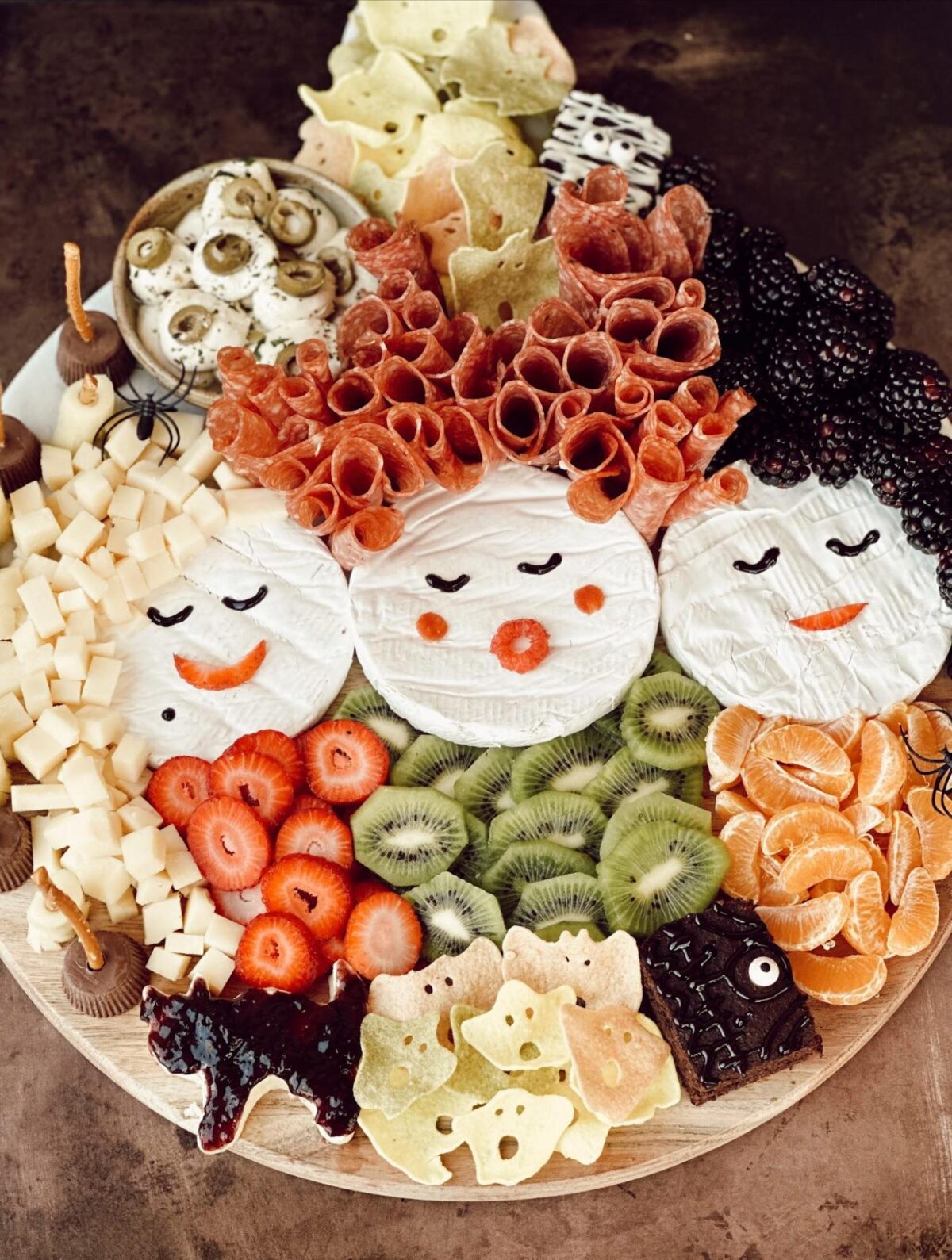 How to Make a Hocus Pocus Charcuterie Board - Melissa's Healthy Kitchen